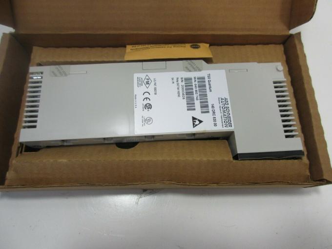 NEW SCHNEIDER AUTOMATION 140-DRC-830-00 OUTPUT MODULE 140DRC83000