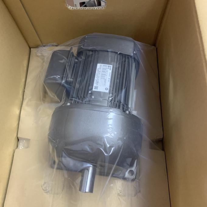 Mitsubishi GM-D AC Servo Motor 3 PHASE 0.4KW 400-440V 50/60HZ 150 ...