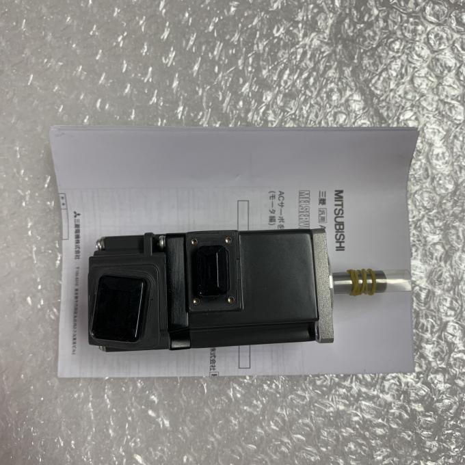 Mitsubishi HF-KP13 AC Servo Motor 3 PHASE 100W 106V 3000RPM 0.8A NEW