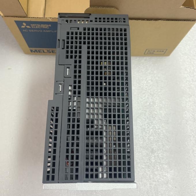 Mitsubishi MR-J3-200B-RJ004 MELSERVO-J3 SERIES 2KW SSCNET III NEW