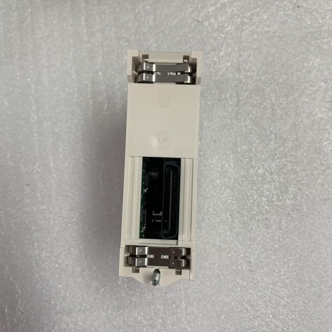 SCHNEIDER BMXDDO6402K OUTPUT MODULE DISCRETE 0.1A 24VDC SOLID STATE