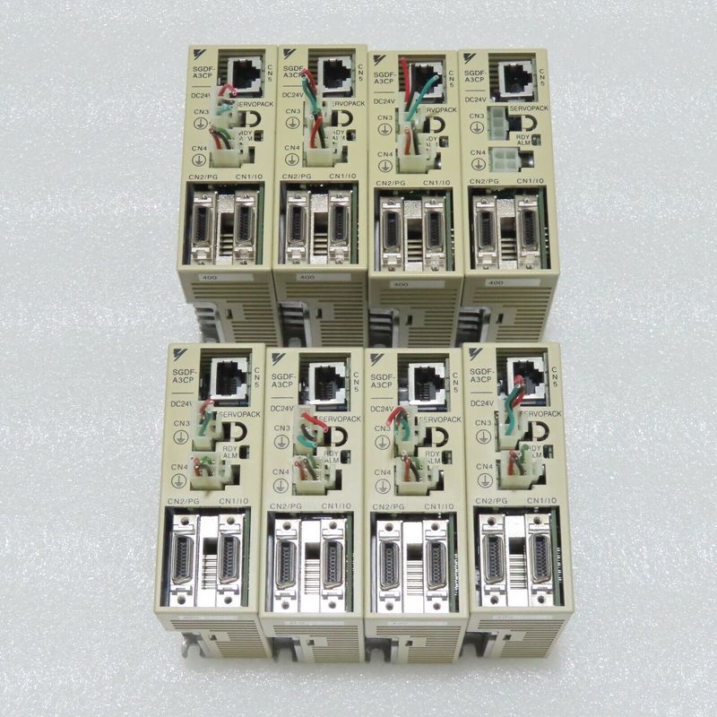 Yaskawa SGDF-A3CP AC SERVO AMPLIFIER 2.4/2.9A 0-24V 30W 3 PHASE NEW