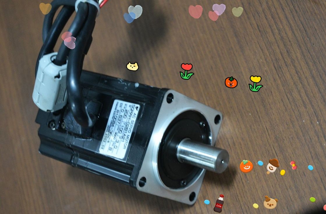 Yaskawa SGMAH-01A1A-SM21 AC SERVO MOTOR 100W 200V 0.91A 3000RPM NEW