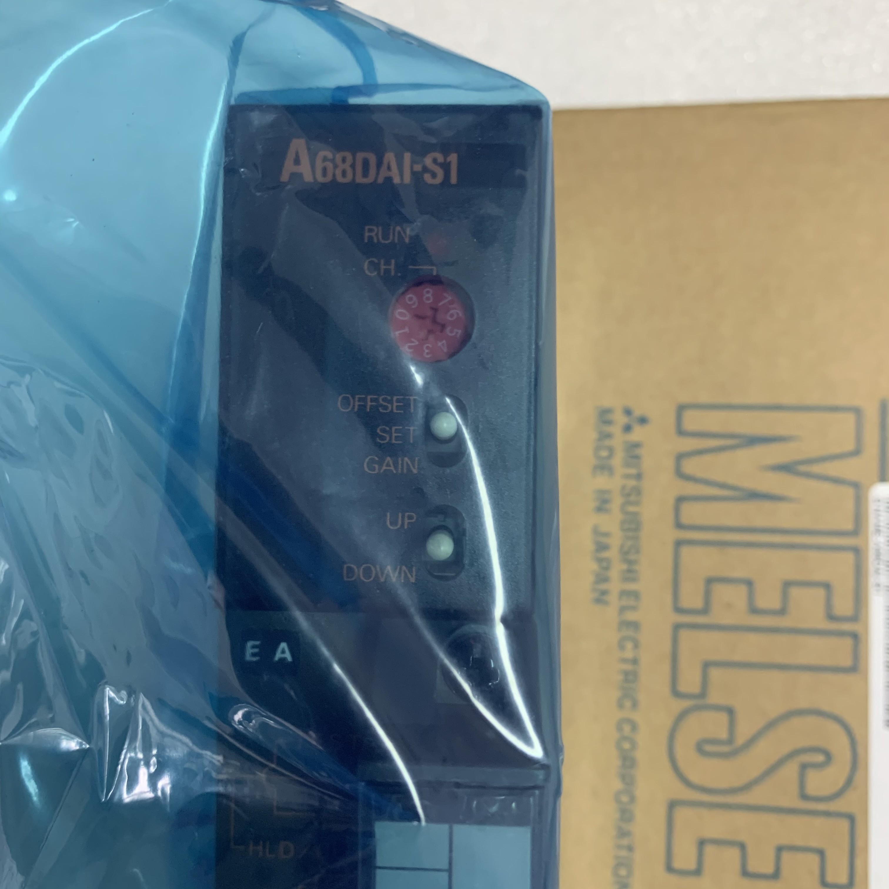 Mitsubishi A68DAI-S1 PLC MODULE MELSEC-A SERIES ANALOG OUTPUT 8 CHANNEL ...